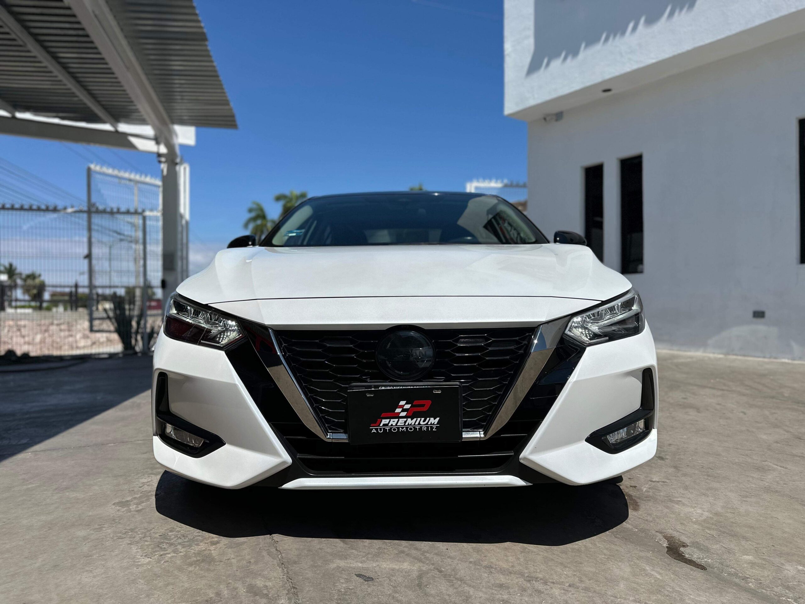 NISSAN SENTRA SR 2021 - J Premium Automotriz