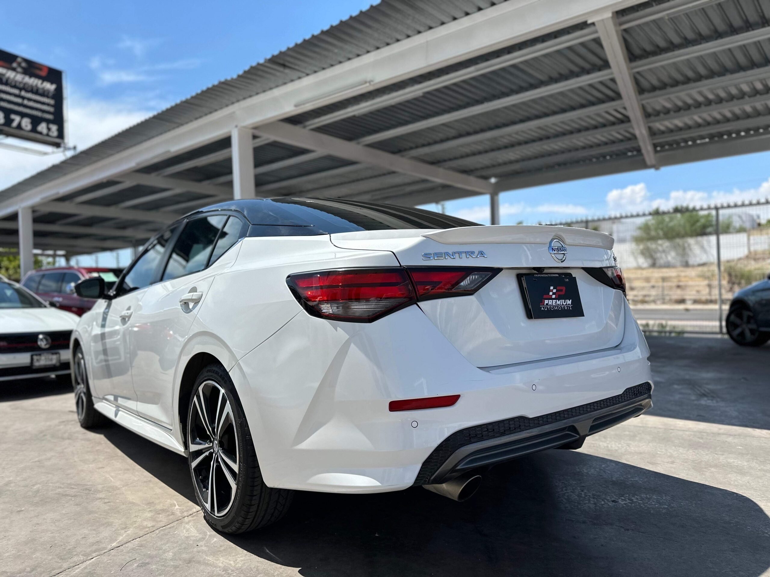 NISSAN SENTRA SR 2021 - J Premium Automotriz