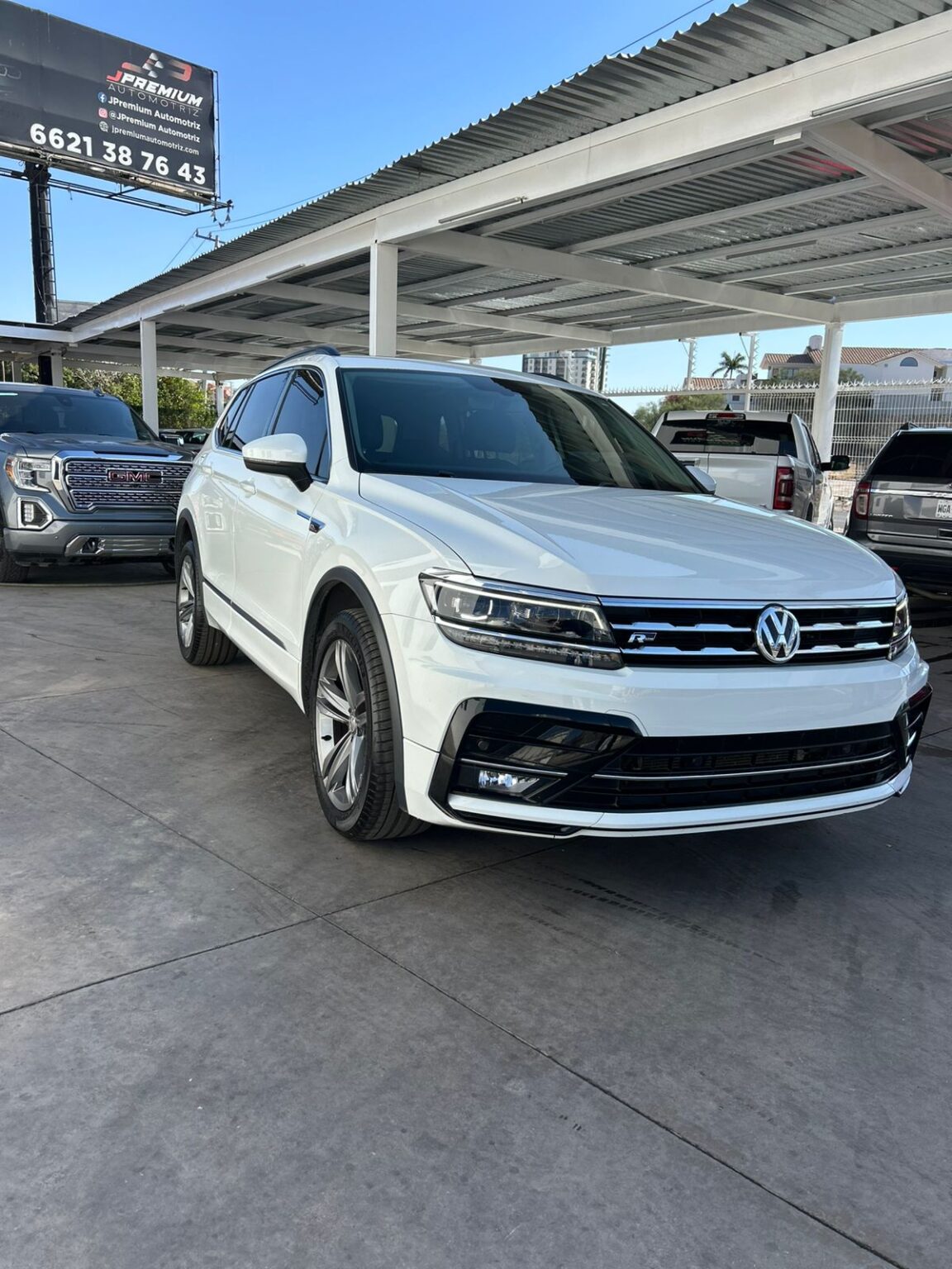 VOLKSWAGEN TIGUAN R LINE 2020 - J Premium Automotriz