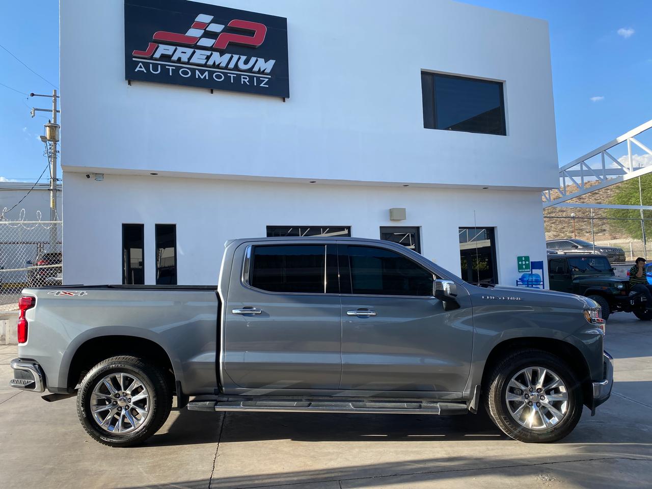 CHEVROLET CHEYENNE LTZ 2020 - J Premium Automotriz