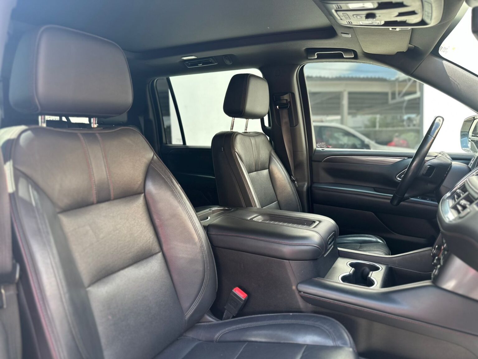 CHEVROLET SUBURBAN RST 2021 - J Premium Automotriz