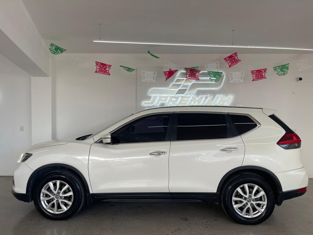 NISSAN XTRAIL SENSE 2020 - J Premium Automotriz