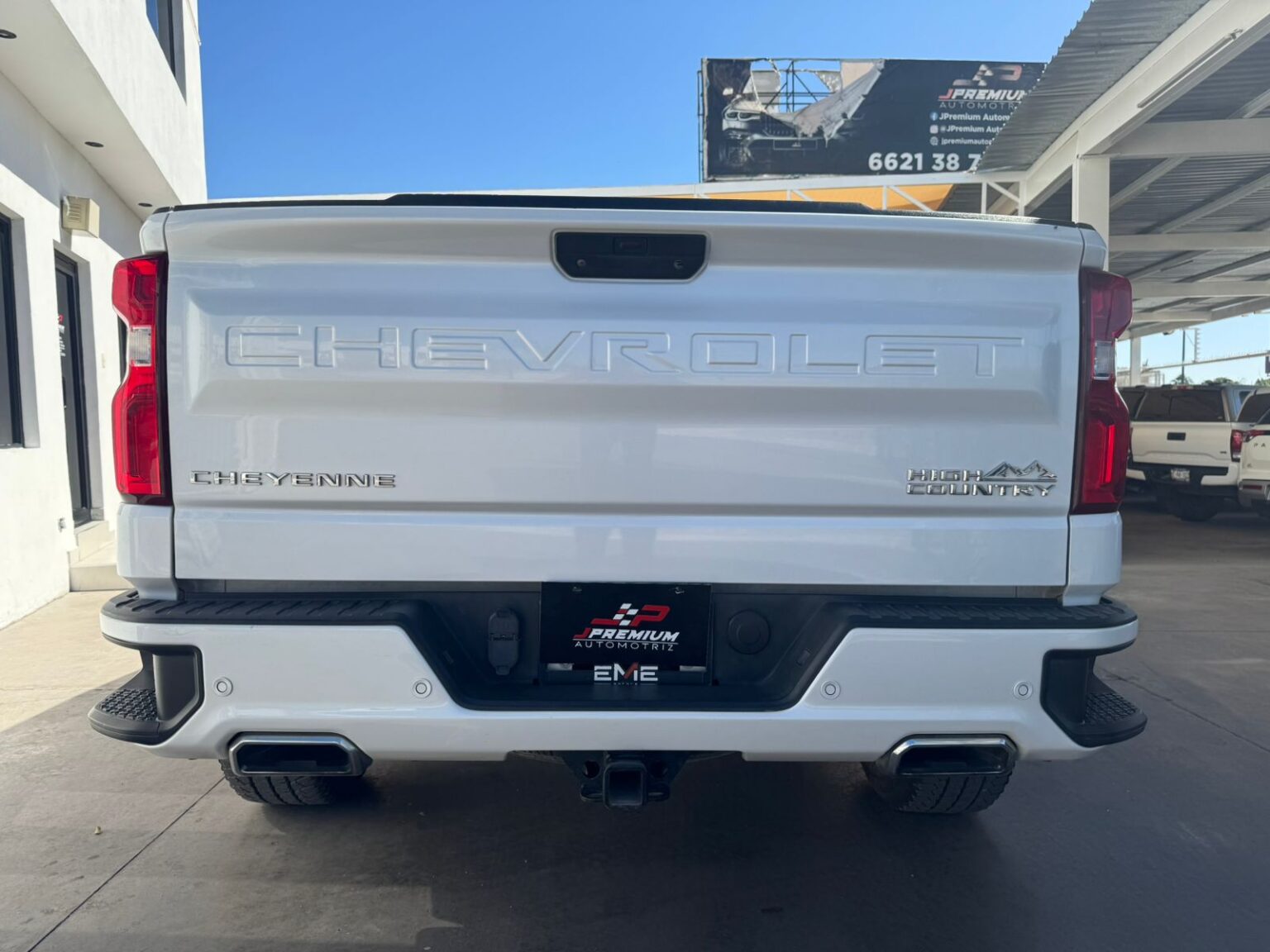 CHEVROLET CHEYENNE HIGH COUNTRY 2019 - J Premium Automotriz