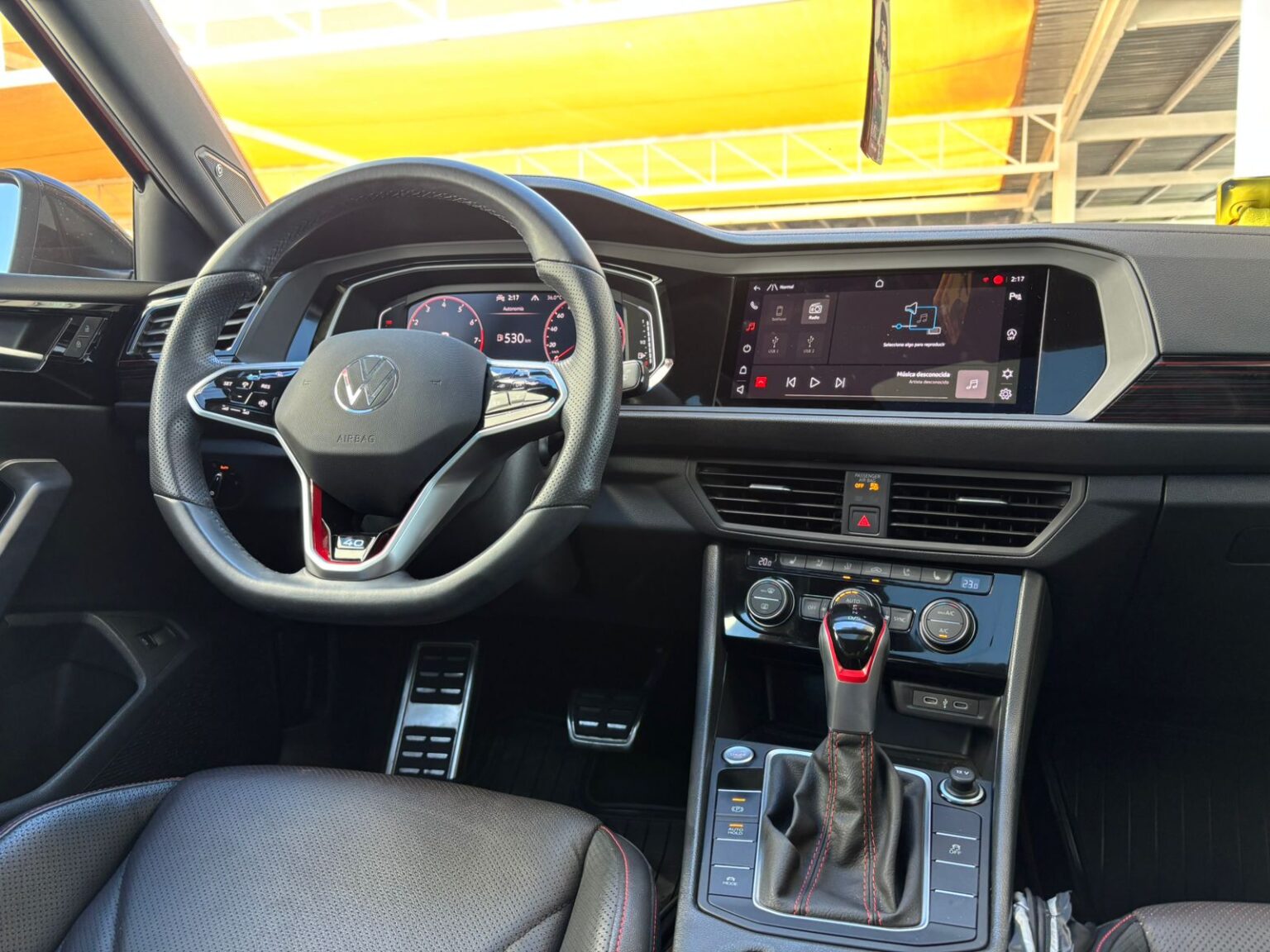 VOLKSWAGEN JETTA GLI 40 ANIVERSARIO 2024 - J Premium Automotriz